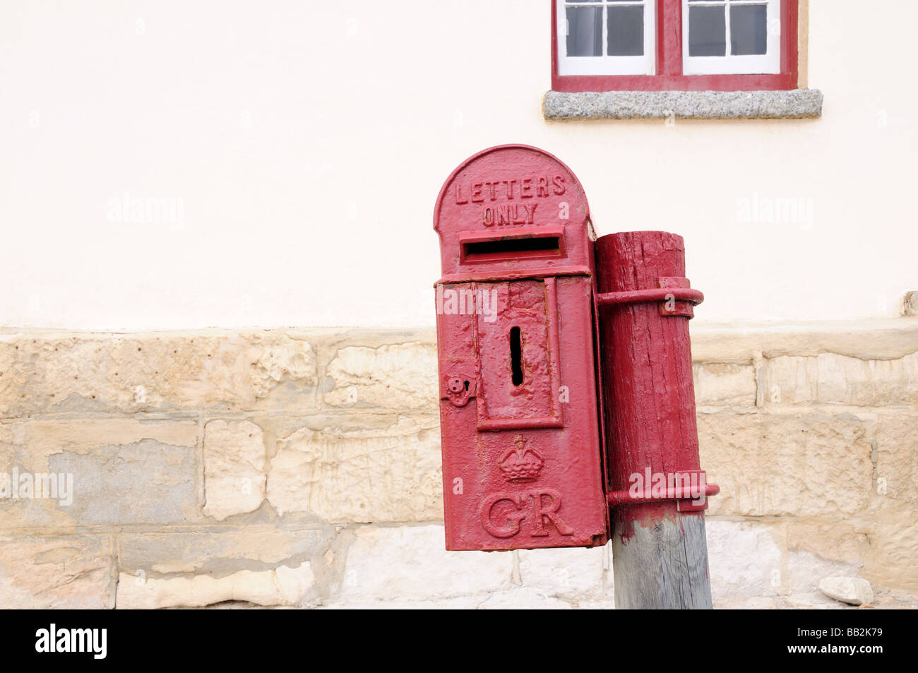 Smallest post box hi-res stock photography and images - Alamy
