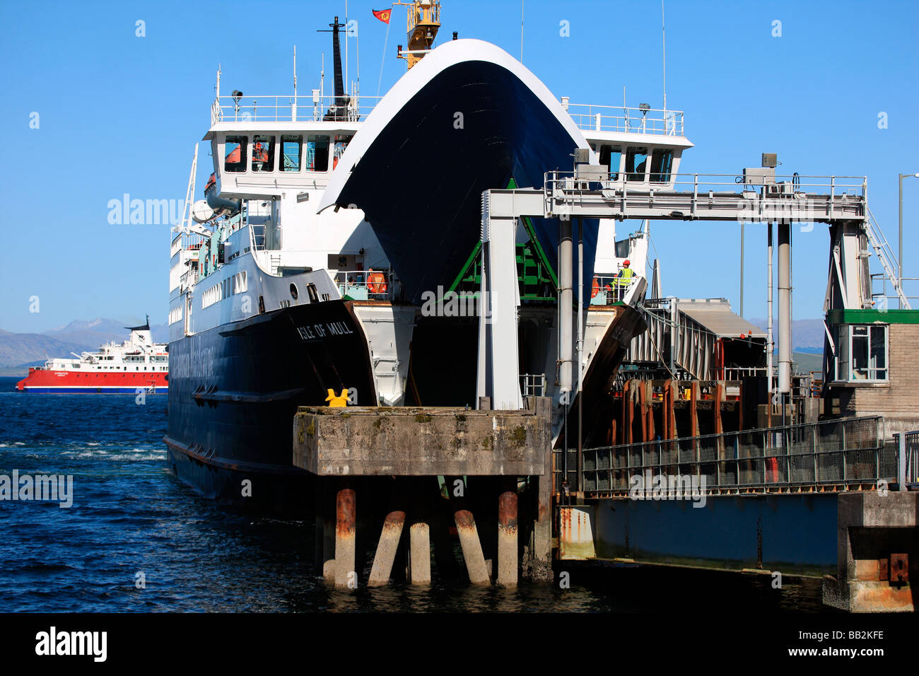 Craignure ferry terminal isle of mull hi-res stock photography and ...