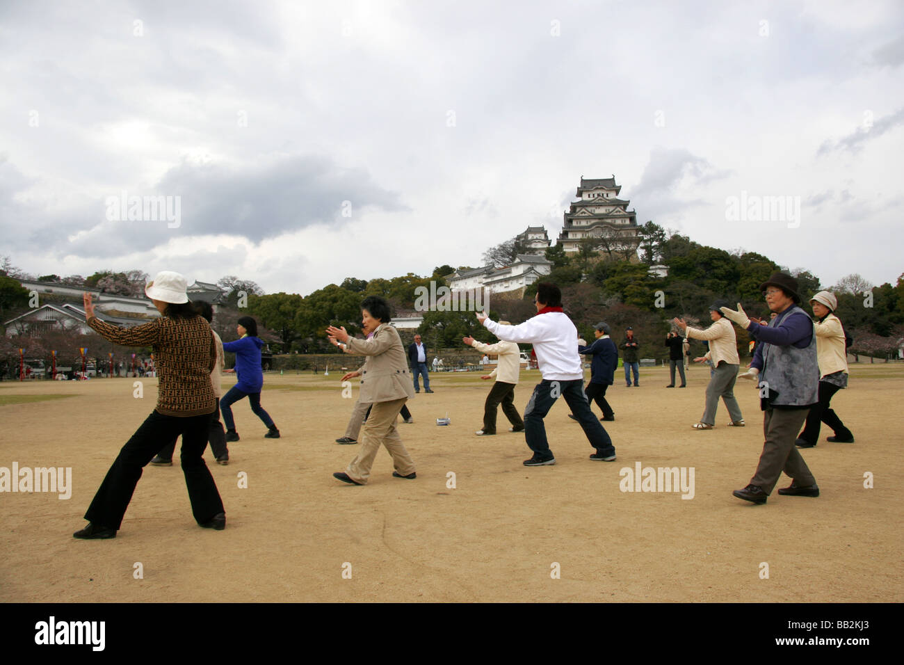 Tai chi japan hi-res stock photography and images - Alamy