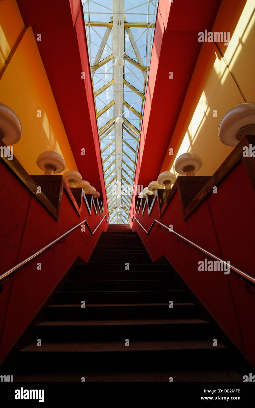 Red stair rails hi-res stock photography and images - Alamy