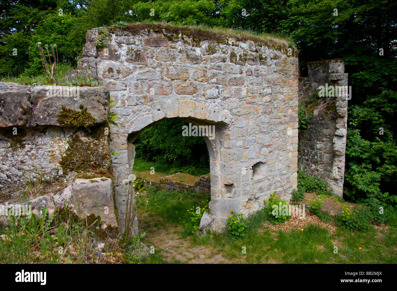 Old castle trail hi-res stock photography and images - Alamy