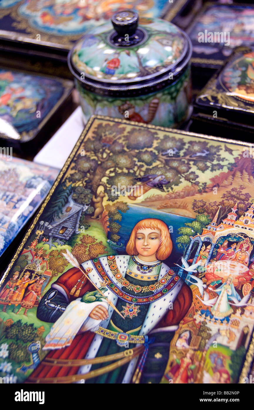 Russian lacquer boxes hi-res stock photography and images - Alamy