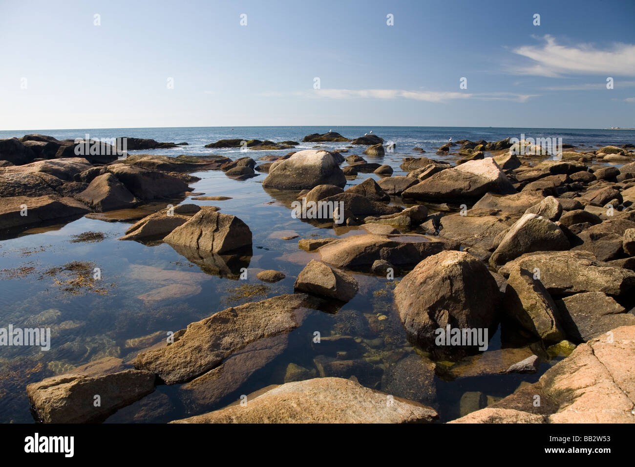 Photography of a rocky shoreline with the ocean in the background Stock ...