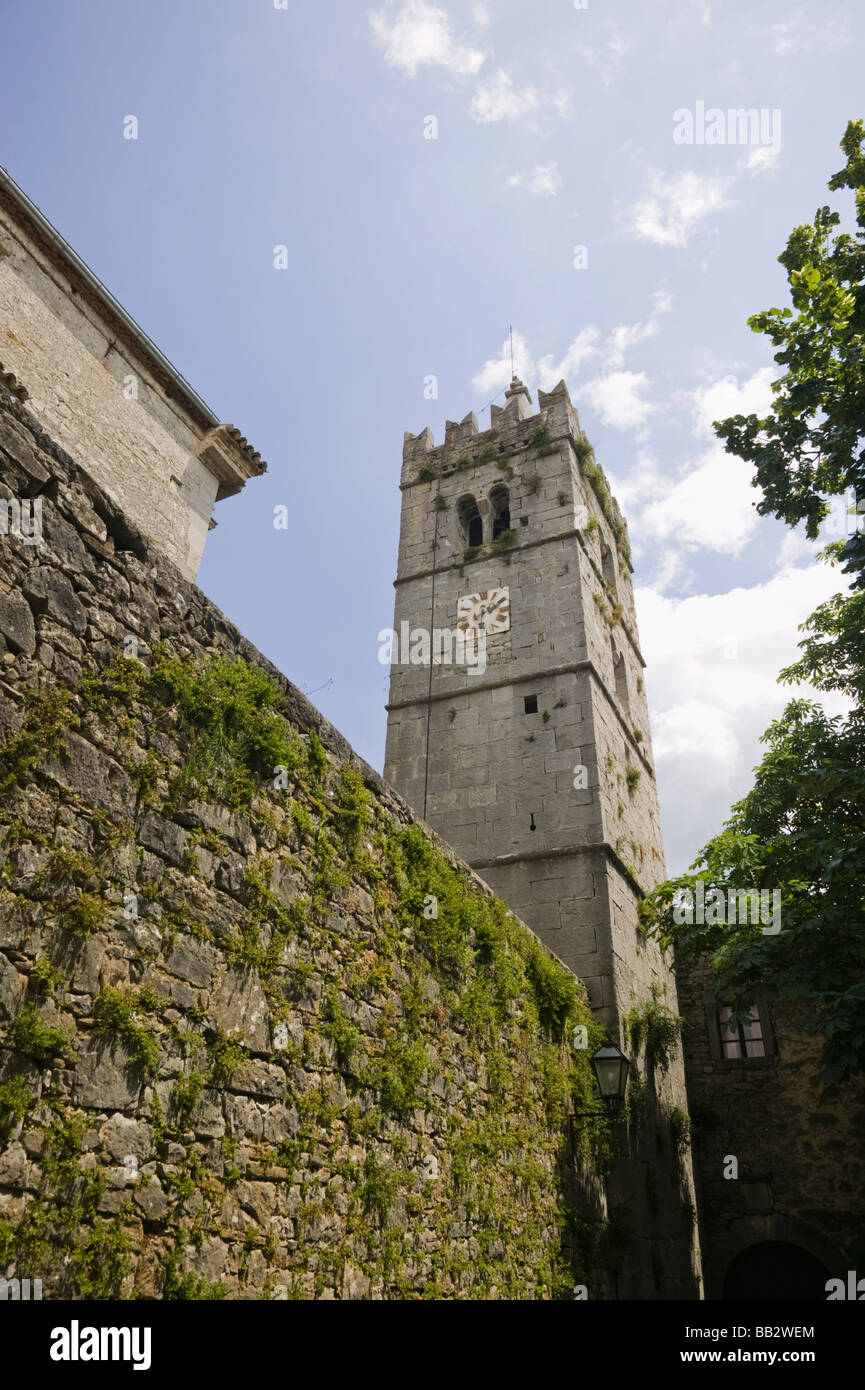 Croatia, Istria-HUM. HUM, World's smallest town, population 8! Old town ...