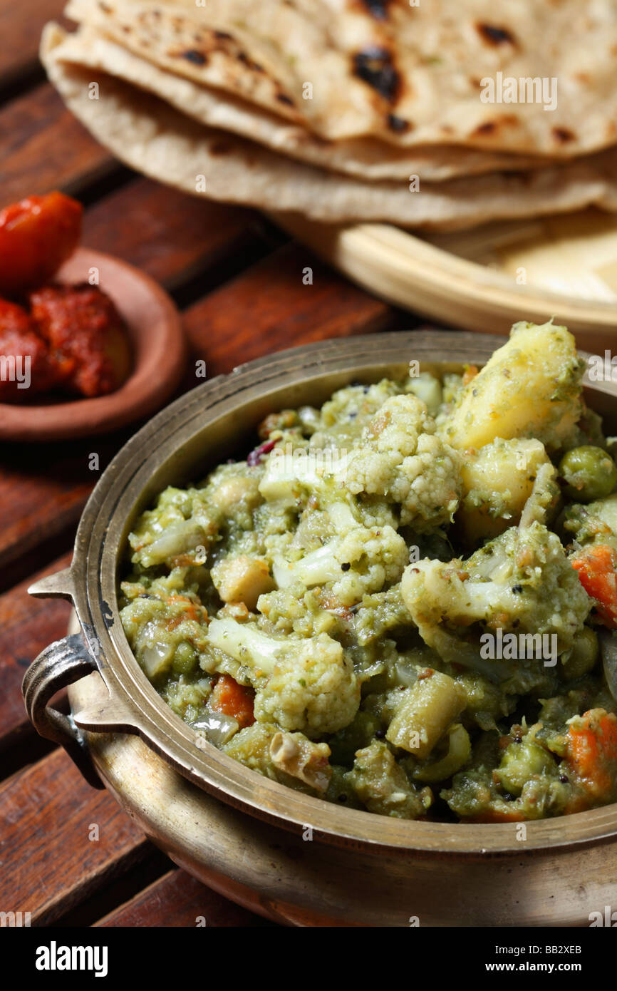 Mixed vegetable saag hi-res stock photography and images - Alamy