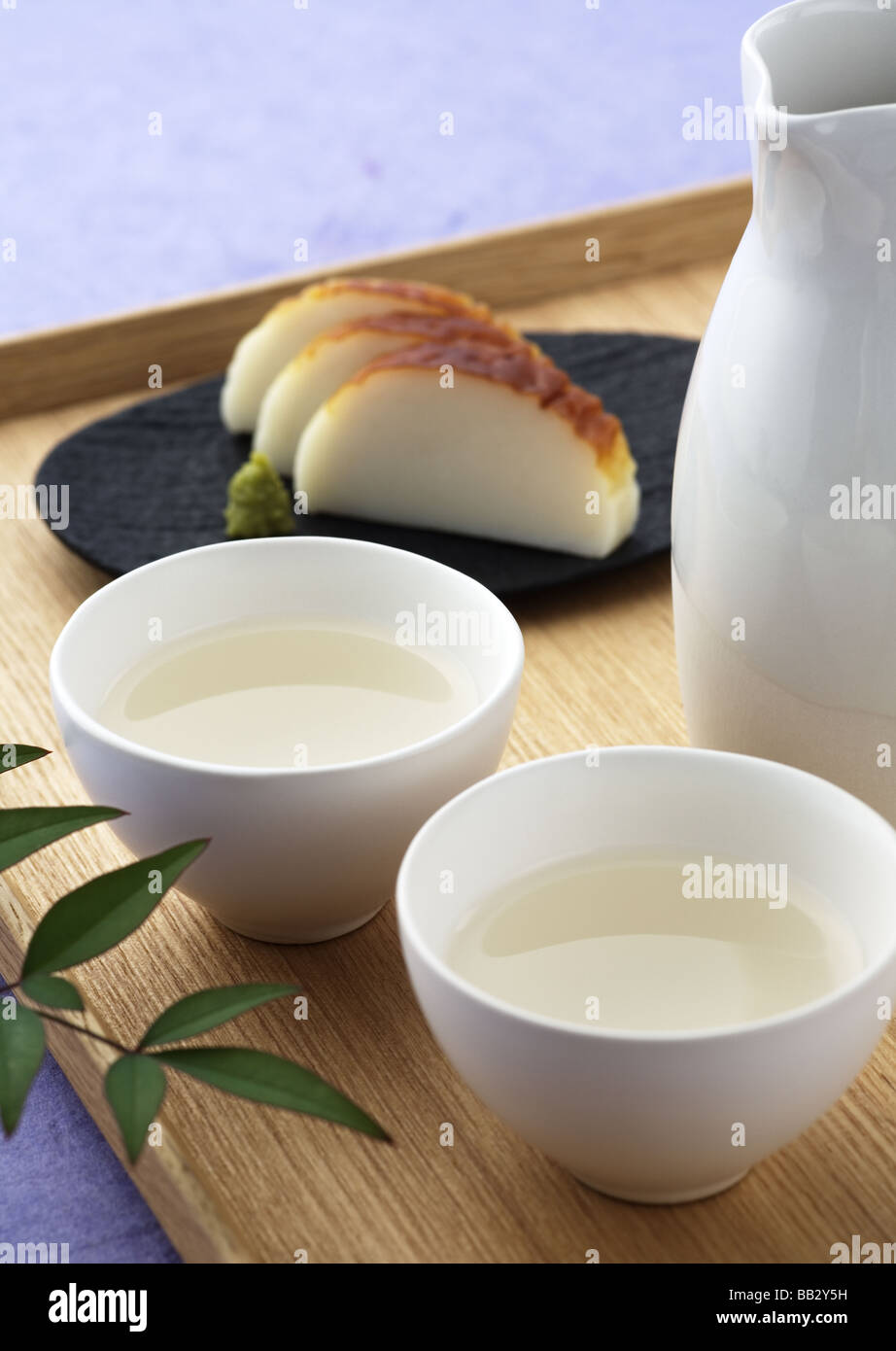 Square sake bottle hi-res stock photography and images - Alamy