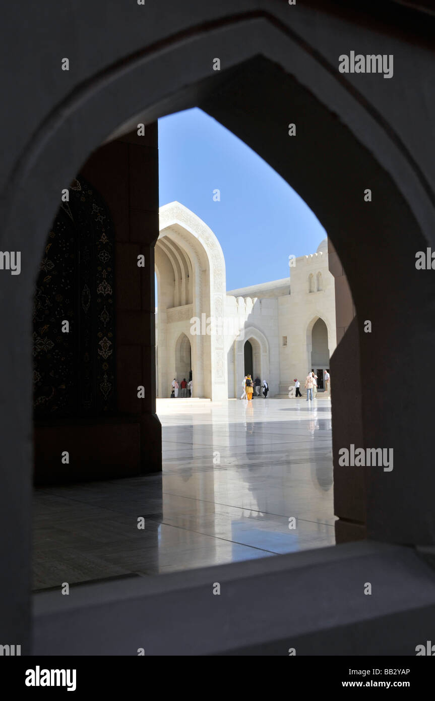 Muscat architecture hi-res stock photography and images - Alamy