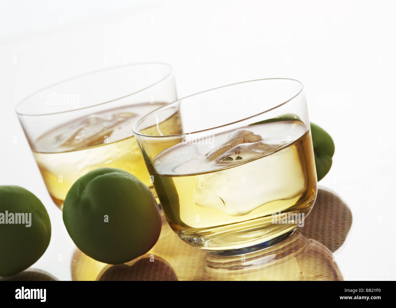 Plum liqueur hi-res stock photography and images - Alamy