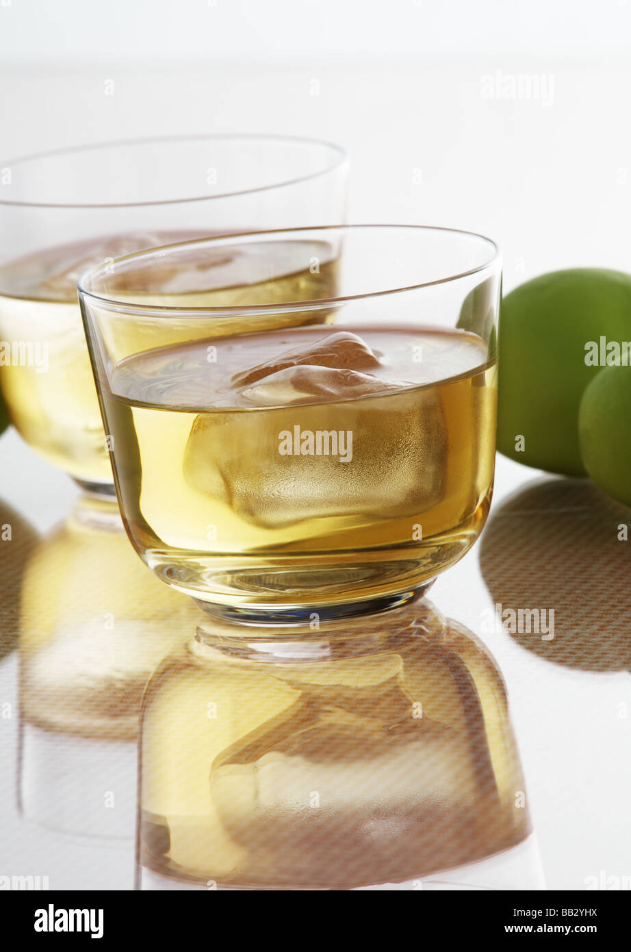 Plum liqueur hi-res stock photography and images - Alamy