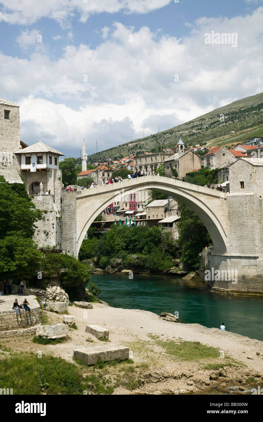 Mostar Bridge Destroyed High Resolution Stock Photography and Images ...