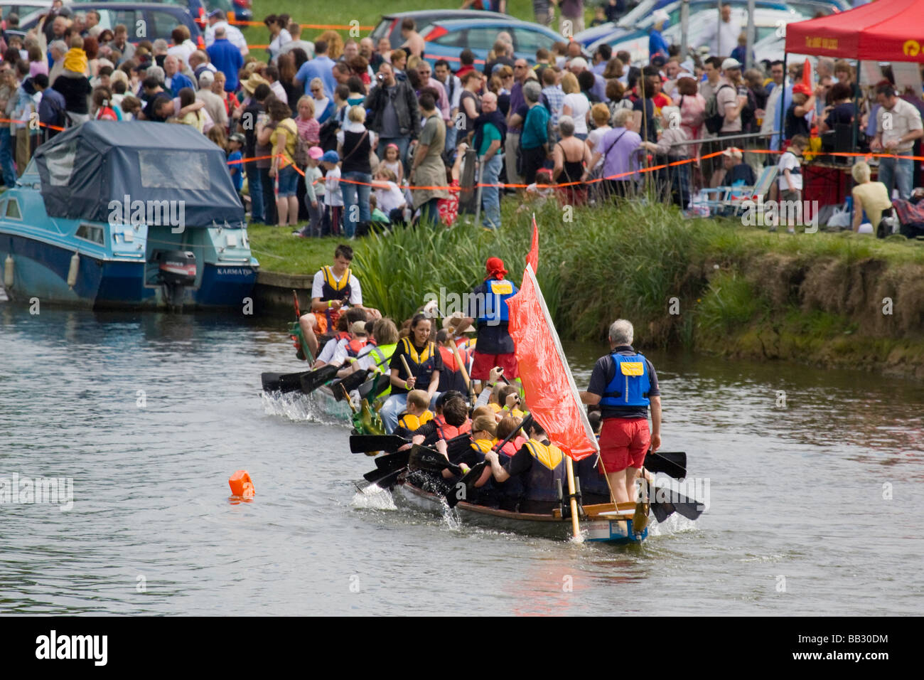 Dragon boat races at Abingdon, 2009 36 Stock Photo - Alamy