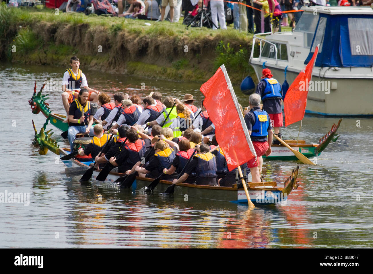 Dragon boat races at Abingdon, 2009 39 Stock Photo - Alamy