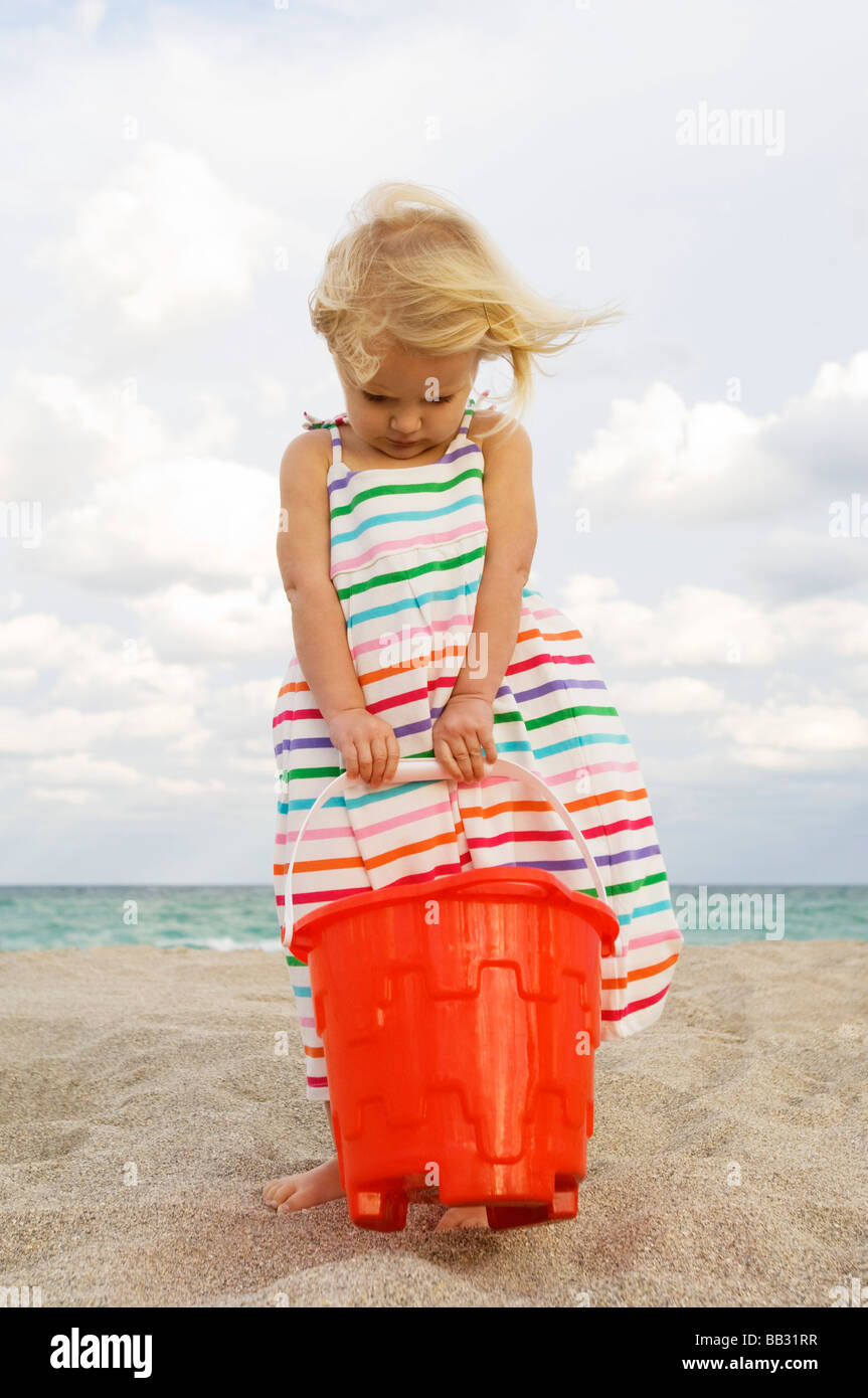 Striped pail hi-res stock photography and images - Alamy
