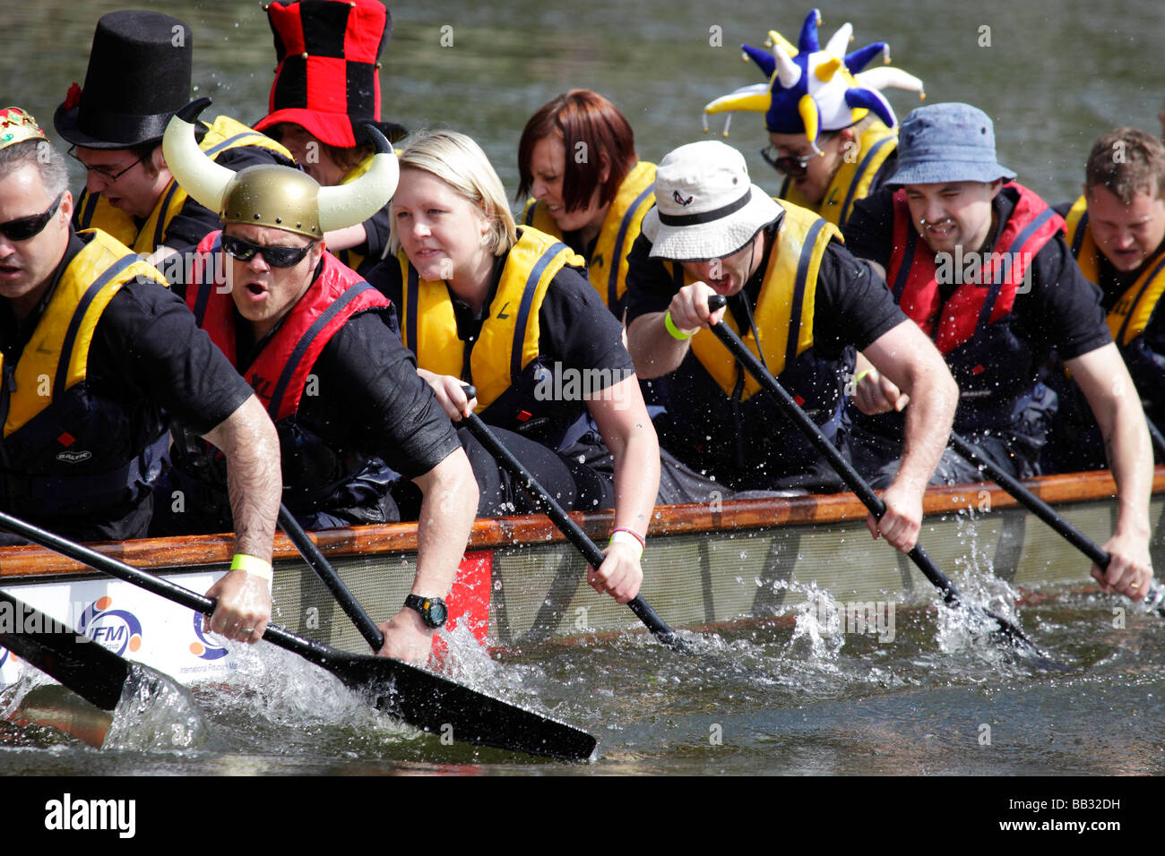 Dragon boat races at Abingdon, 2009 14 Stock Photo - Alamy