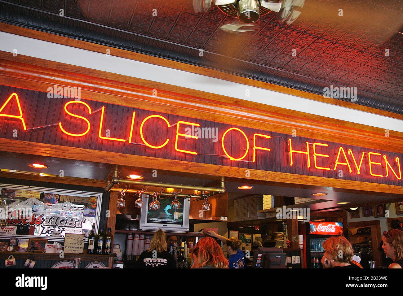 Mystic pizza restaurant hi-res stock photography and images - Alamy