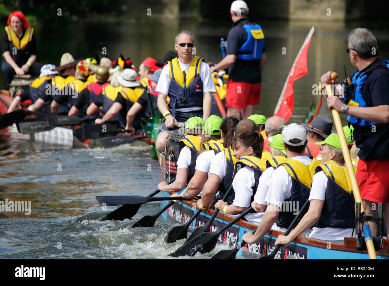 Dragon boat race abingdon hi-res stock photography and images - Alamy