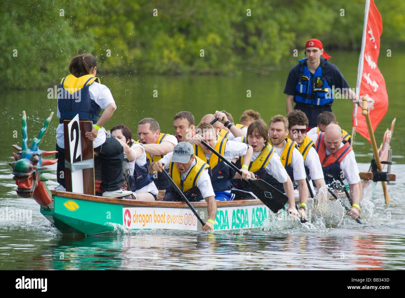 Dragon boat race abingdon hi-res stock photography and images - Alamy