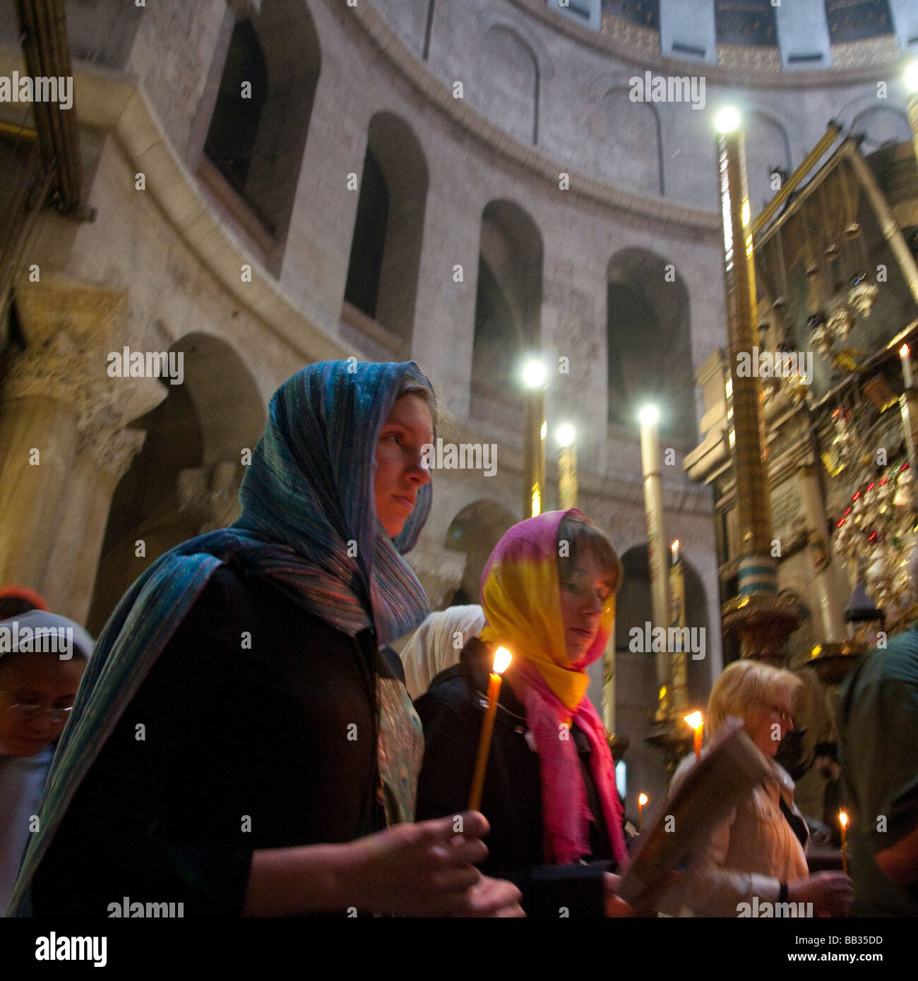 Holy sepulchre jerusalem cross hi-res stock photography and images - Alamy