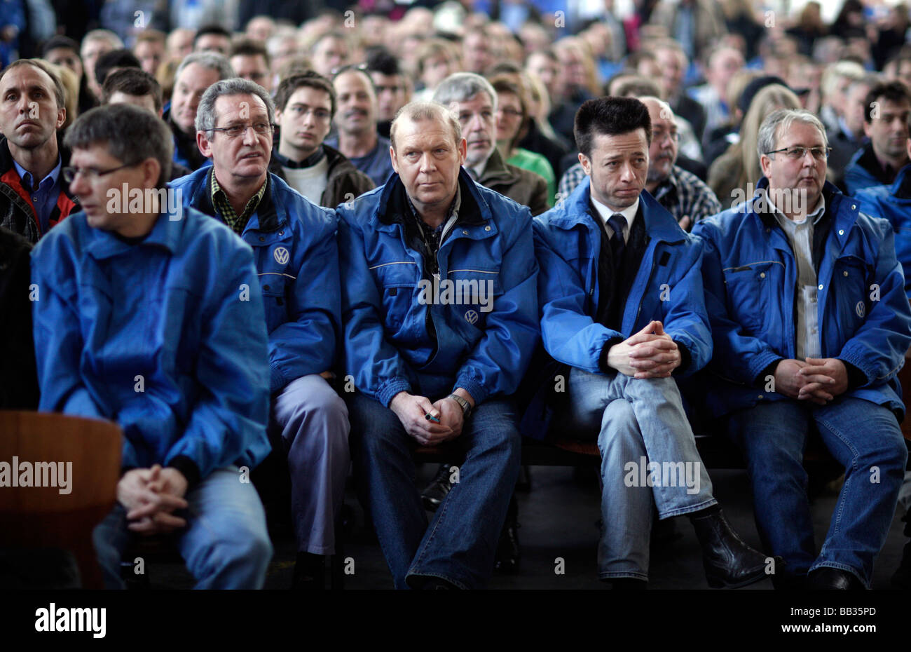 Working council assembly at Volkswagen AG Wolfsburg Stock Photo - Alamy