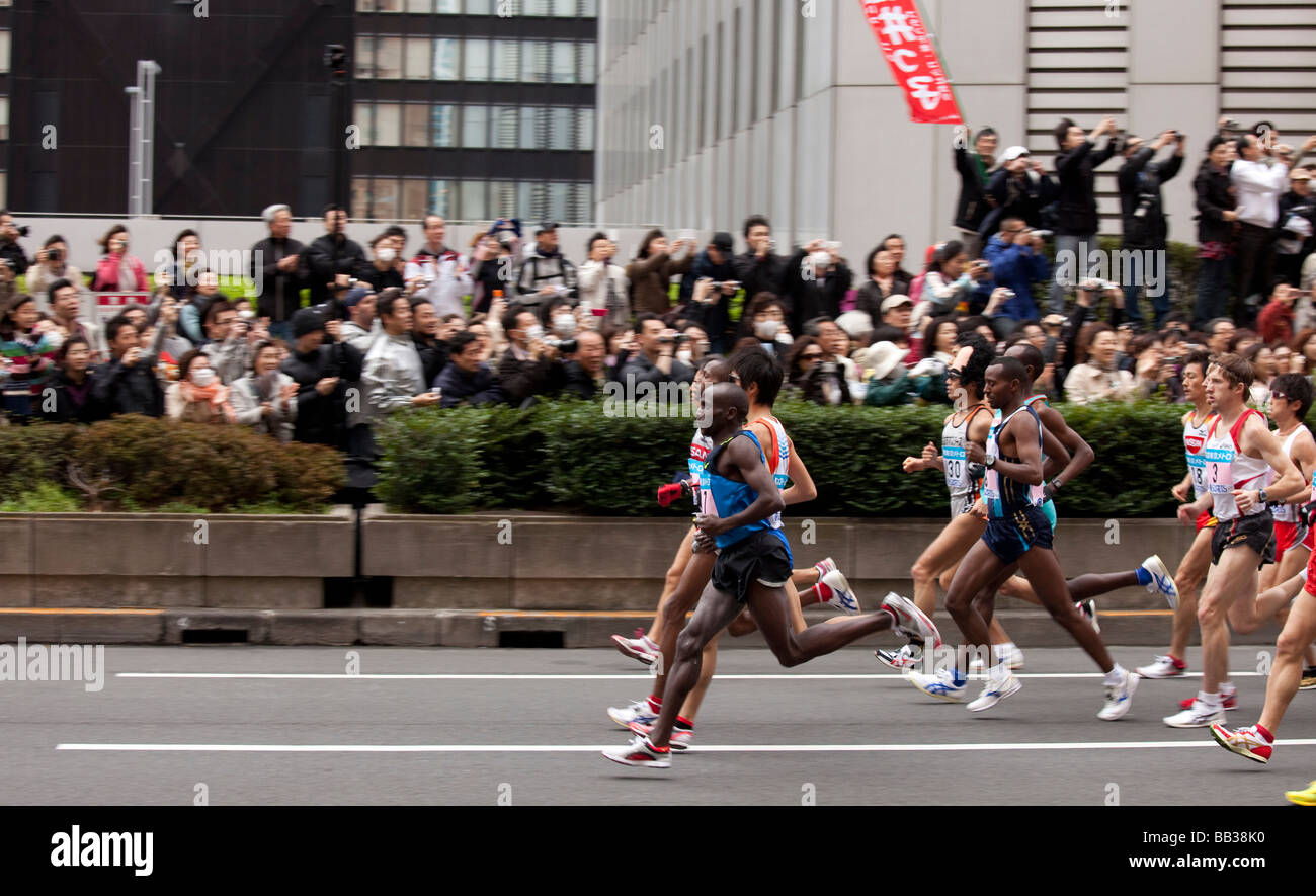 Tokyo marathon hi-res stock photography and images - Alamy