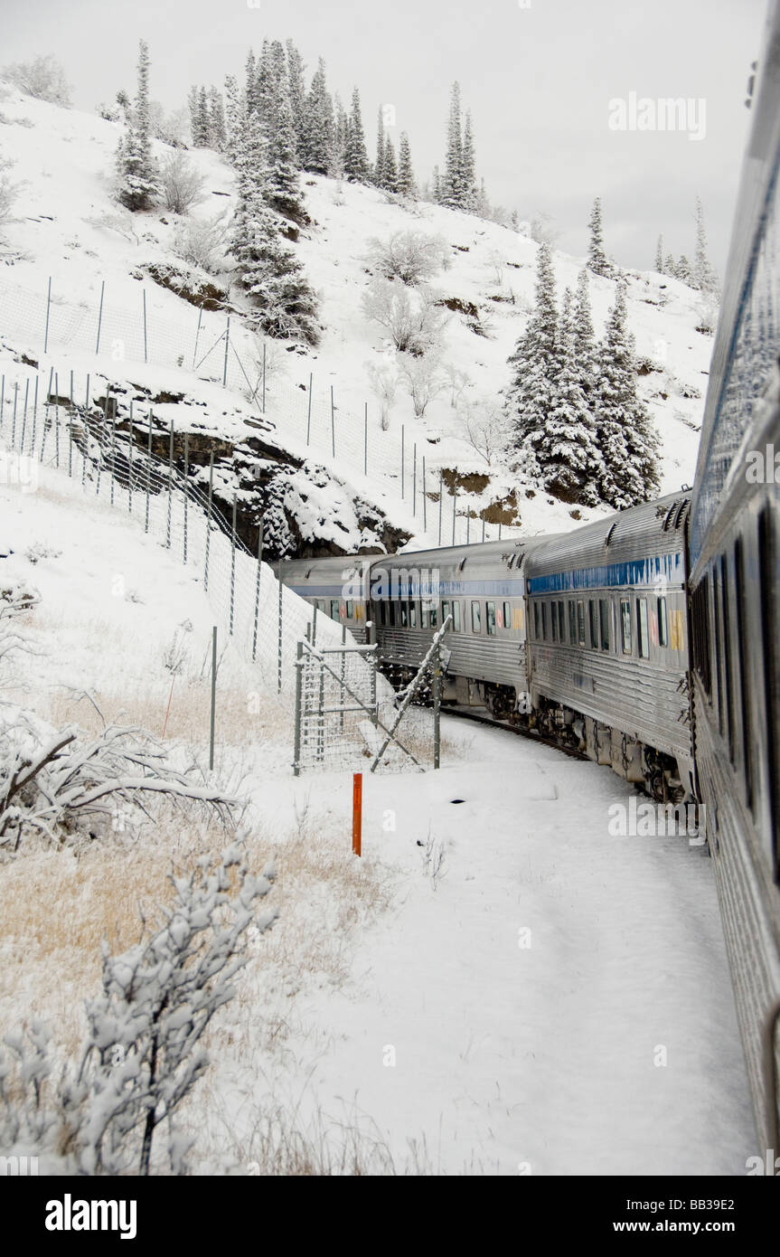 Canada via rail jasper hi-res stock photography and images - Alamy