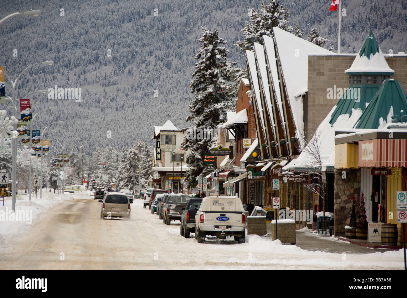 Canada alberta jasper downtown jasper hi-res stock photography and ...