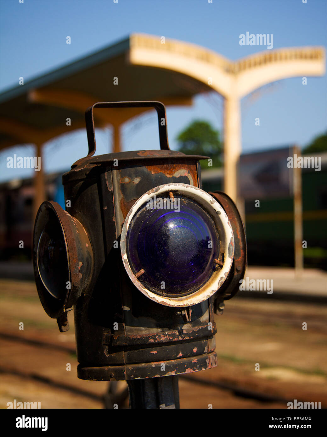 Railroad signal hi-res stock photography and images - Alamy