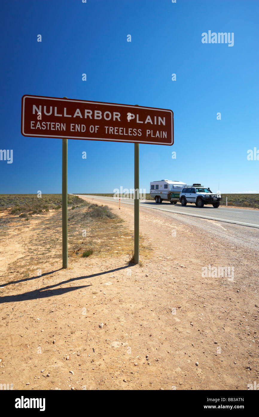 Nullarbor plain australia hi-res stock photography and images - Alamy