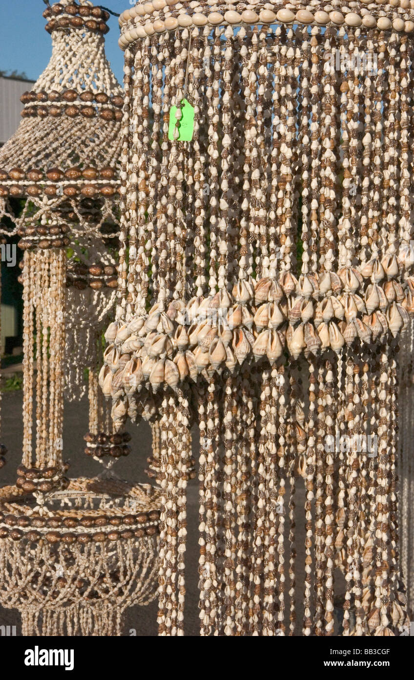 USA, Hawaii, Kauai, Kapa'a, shell souvenirs. (RF Stock Photo - Alamy