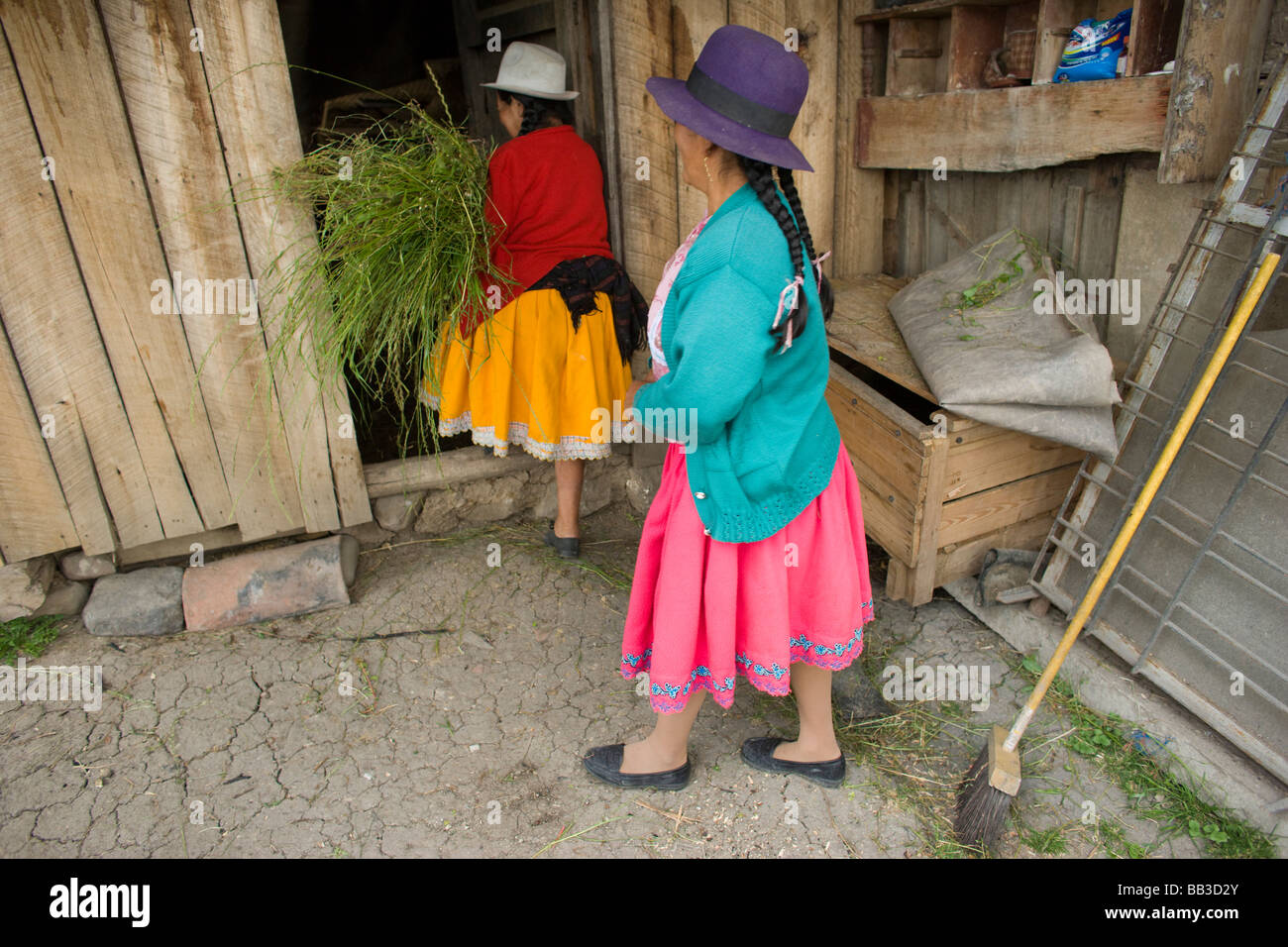 Women performing their daily chores, Cuenca, Ecuador Stock Photo - Alamy