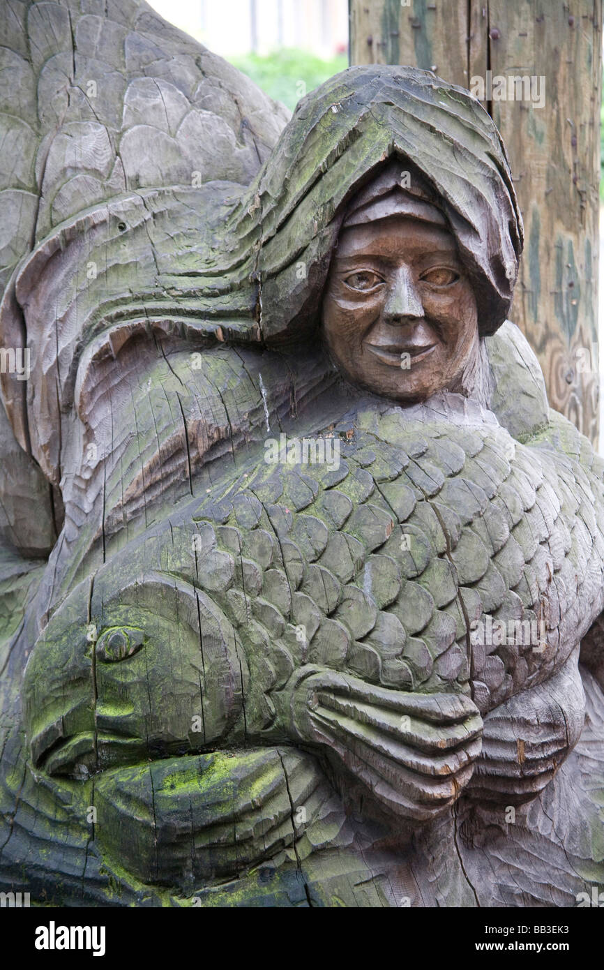 Mermaid statue vancouver british hi-res stock photography and images ...
