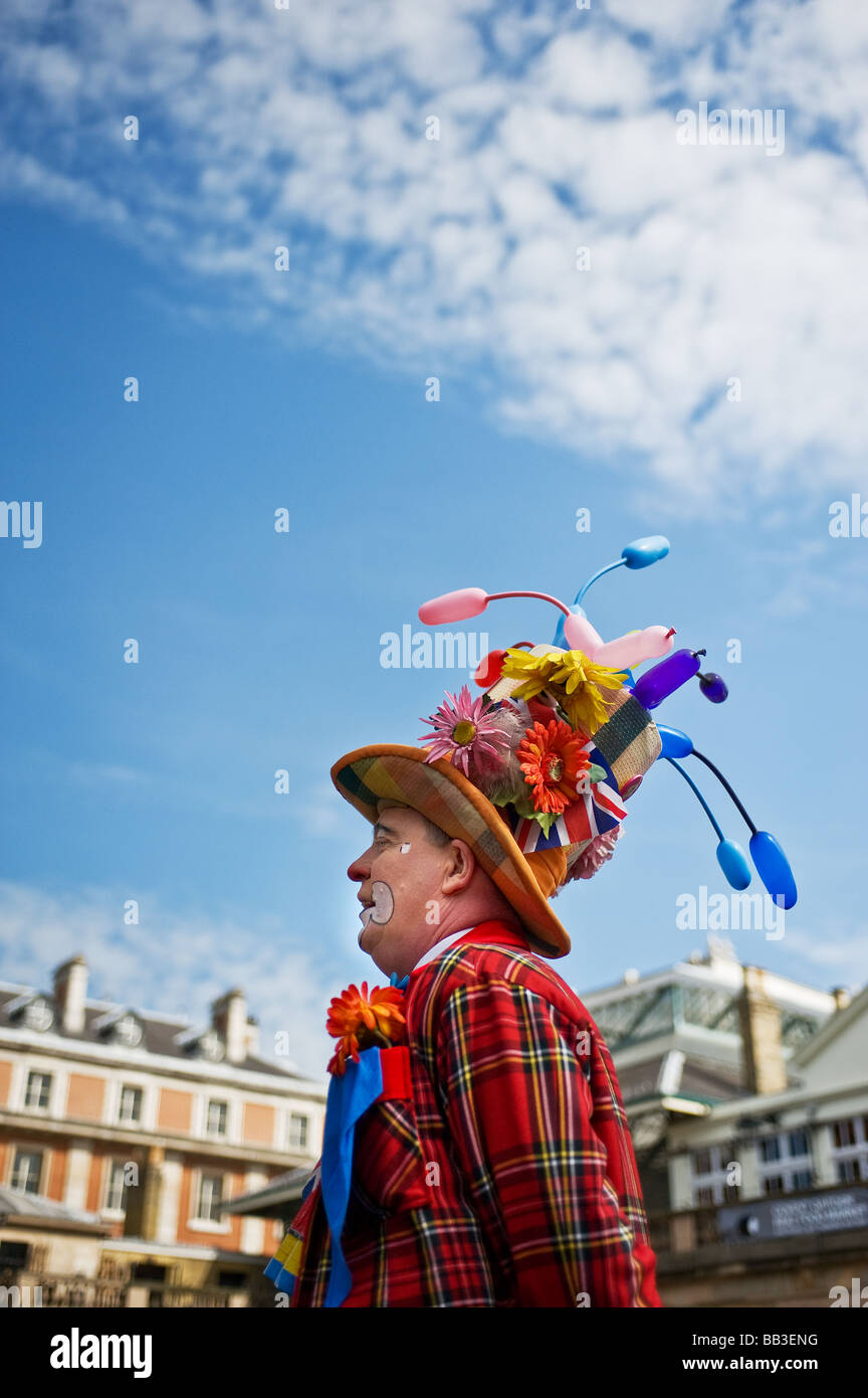 Professor Crump in Covent Garden in London. Photo by Gordon Scammell ...