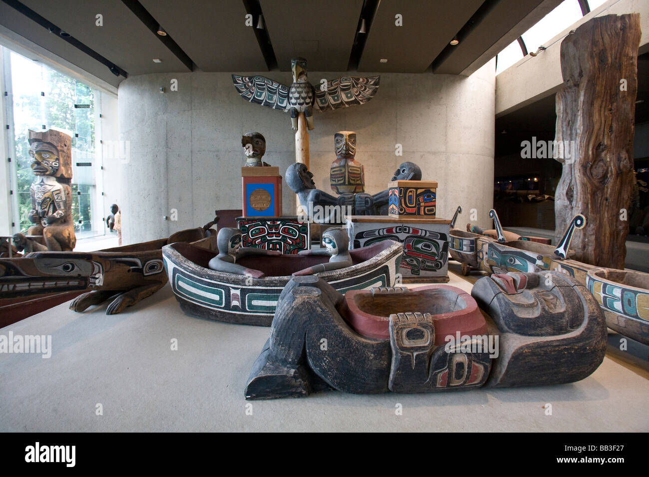 Canadian native artifact hi-res stock photography and images - Alamy