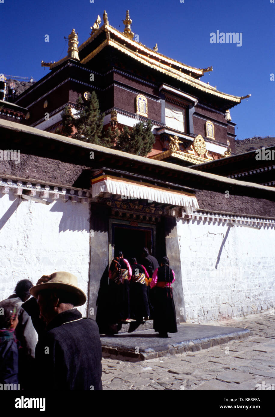 Tashilhunpo monastery, Shigatse, Tibet Stock Photo - Alamy