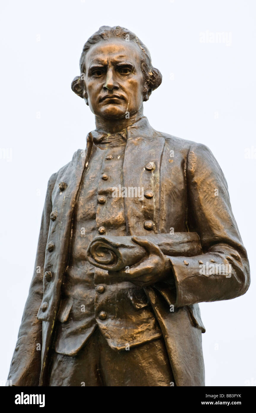 Statue captain james cook vancouver hi-res stock photography and images ...