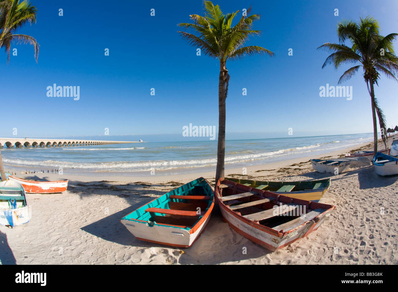 Gulf mexico beach in progreso hi-res stock photography and images - Alamy