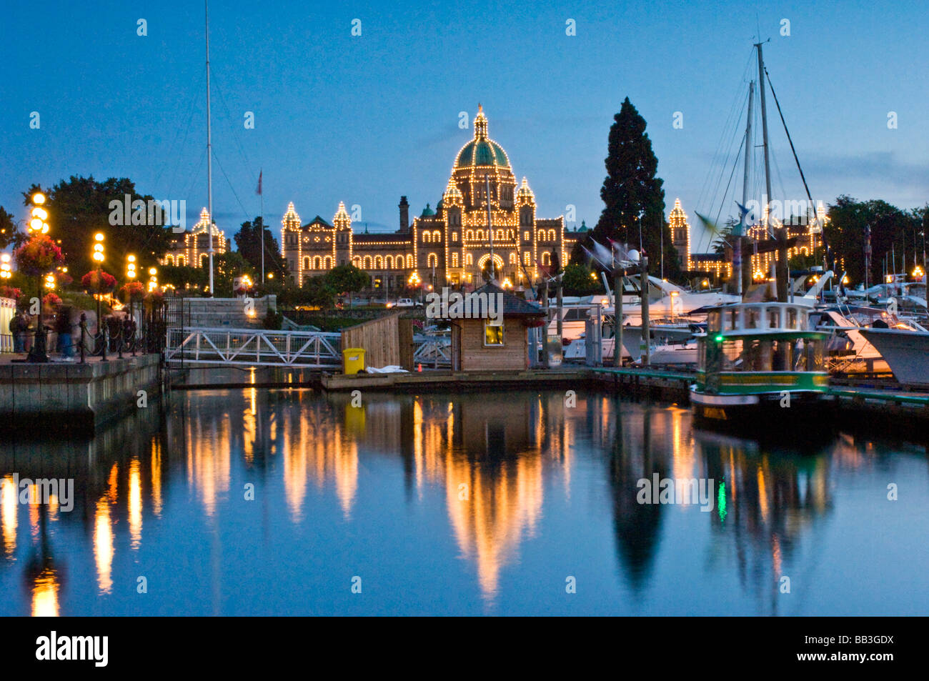 Canada, British Columbia, Victoria, Inner Harbour at Dusk Stock Photo ...