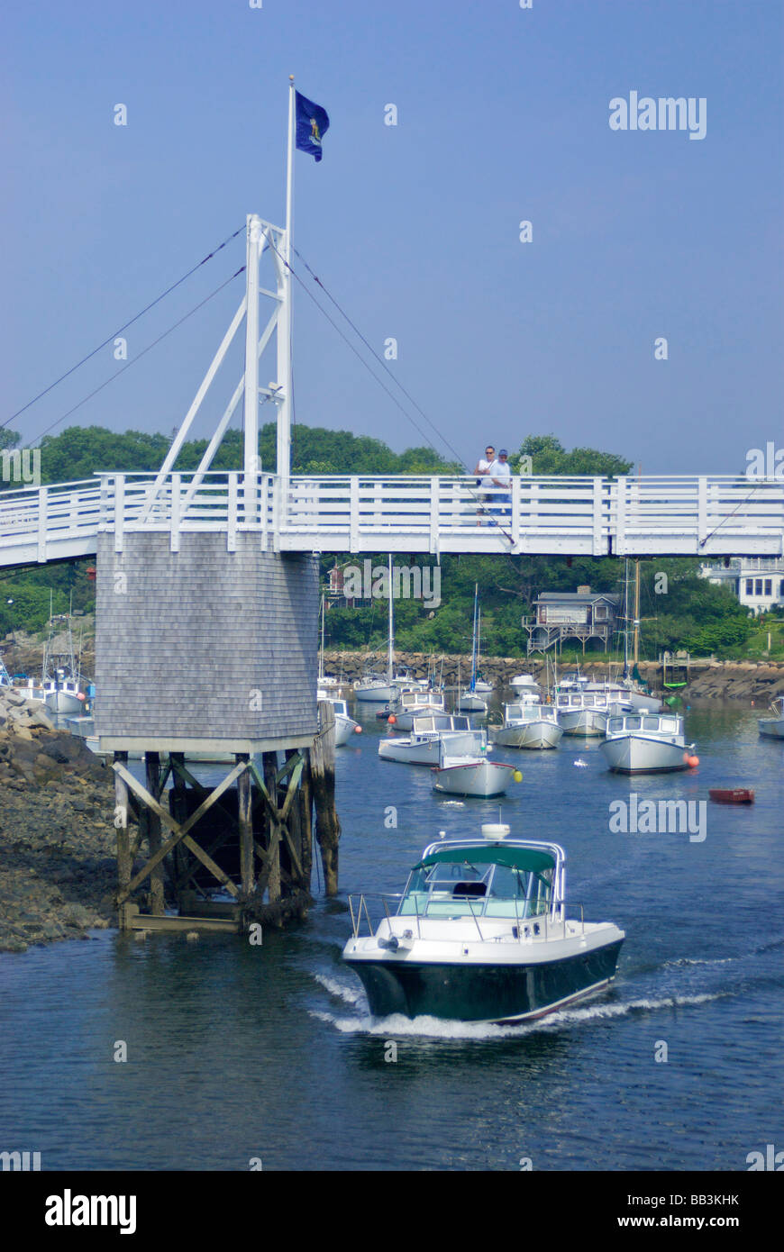 Perkins cove bridge hi-res stock photography and images - Alamy