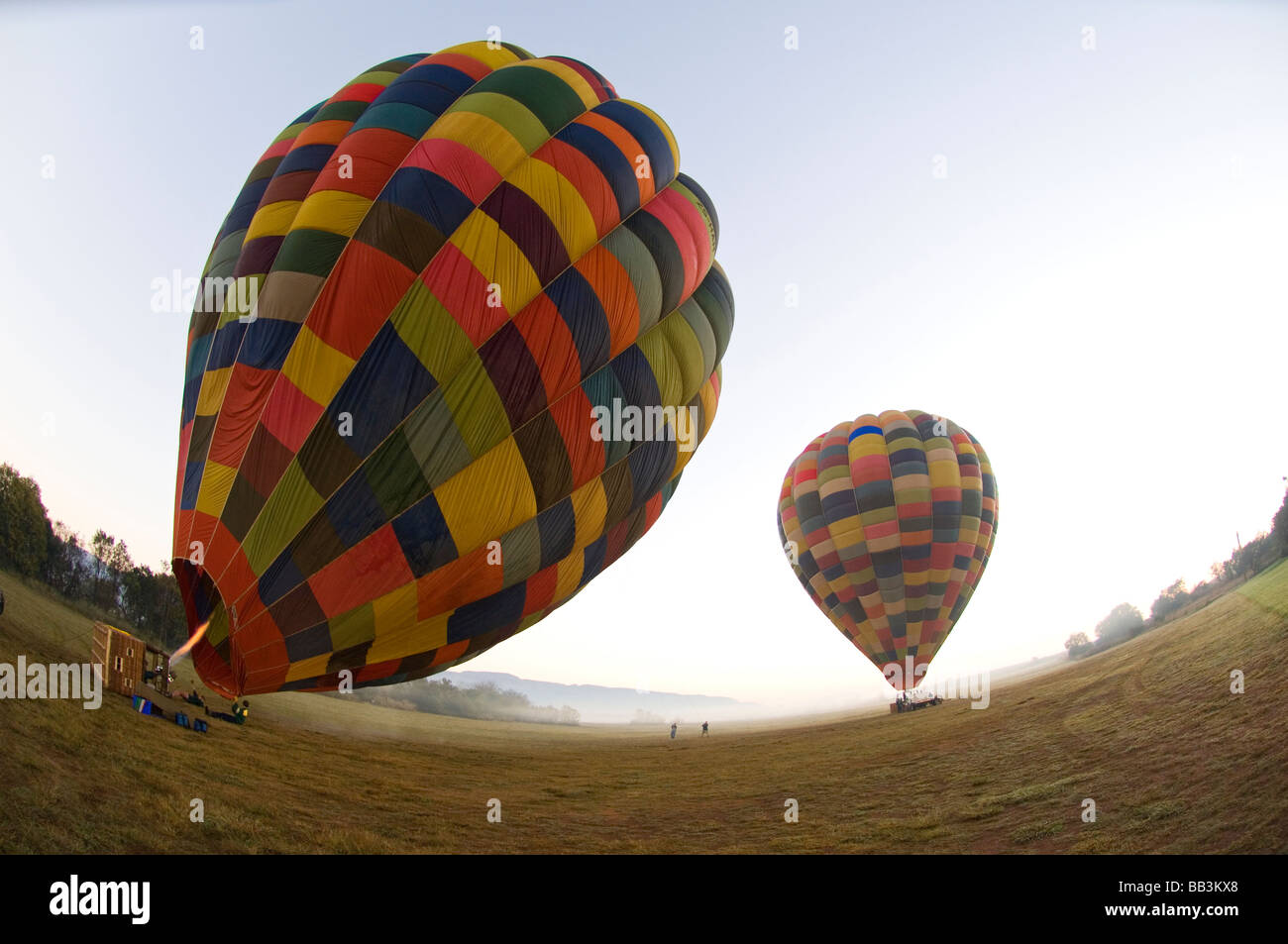 Hot Air Ballooning by the Magaliesberg Mountain Range, South Africa ...