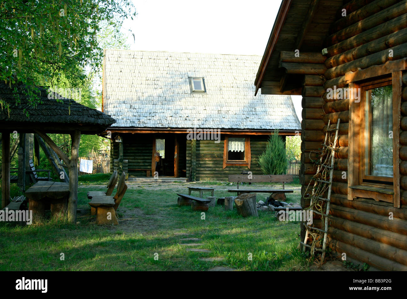 Log columns hi-res stock photography and images - Alamy