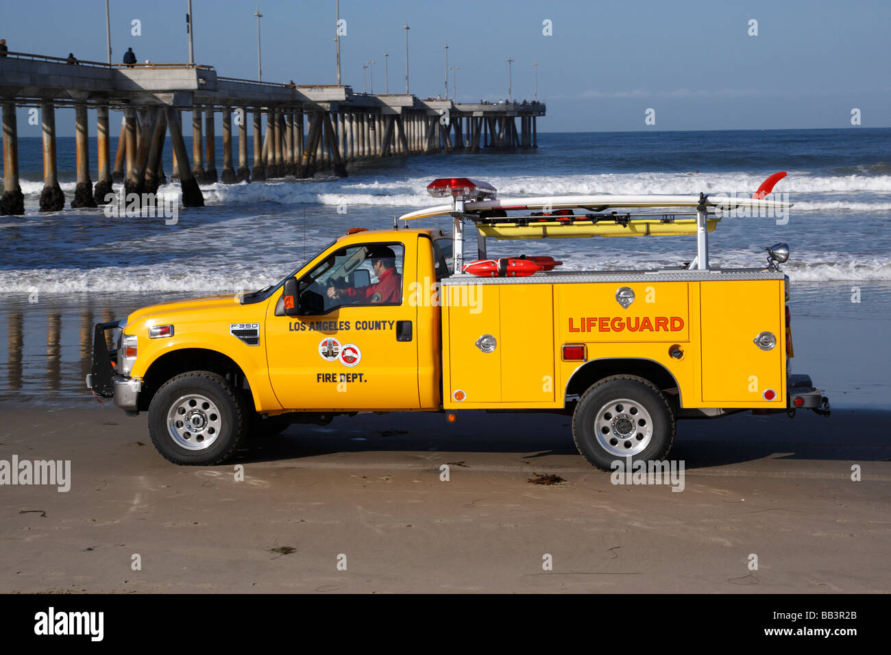 Life guard car beach venice hi-res stock photography and images - Alamy