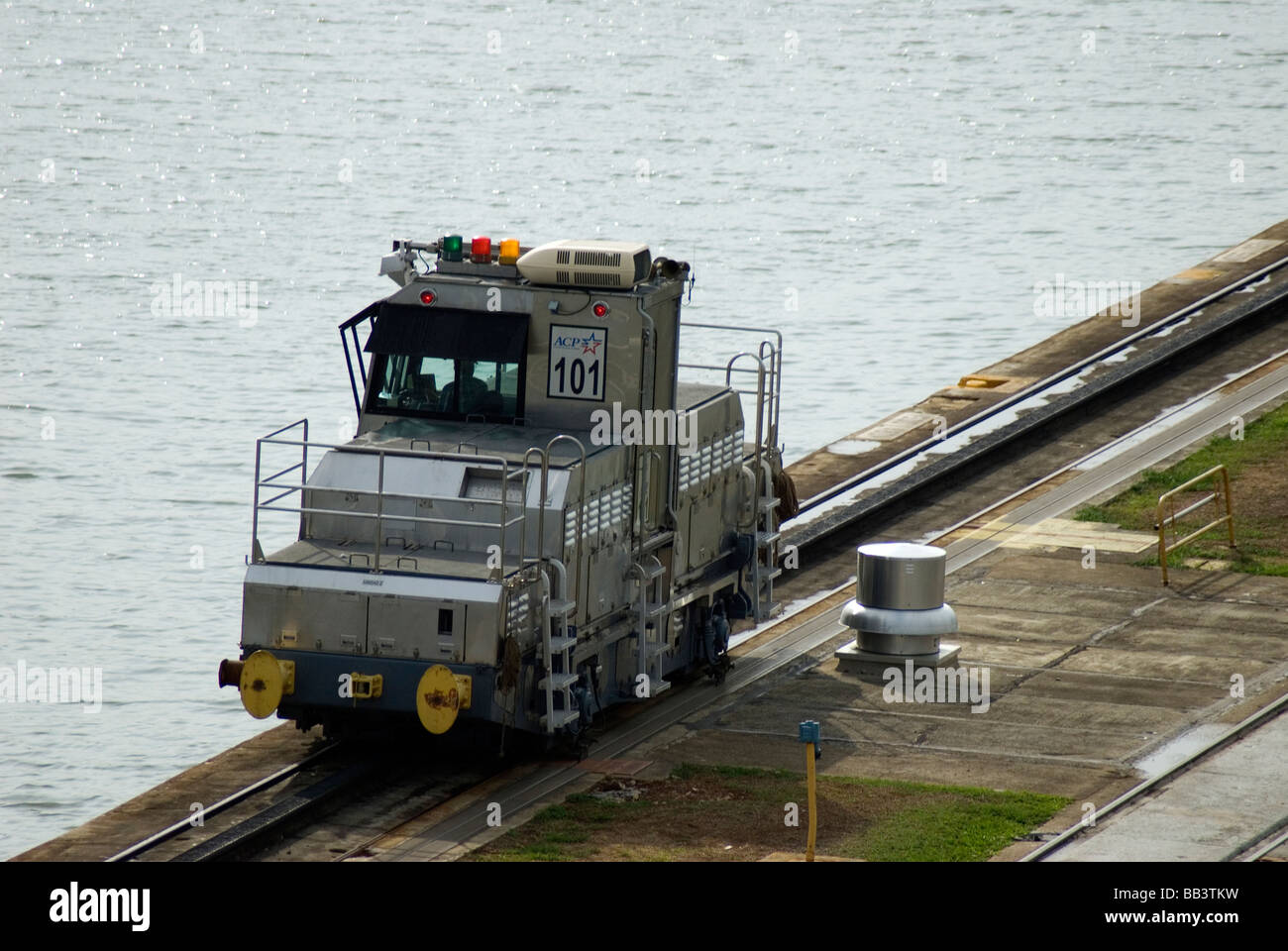 The 50 tonne electric mules that tow ships through the Panama Canal ...