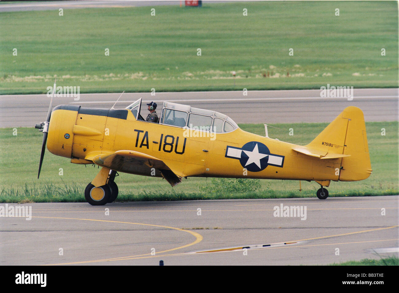 AT-6 airplane on the runway at Fleming Field Stock Photo - Alamy