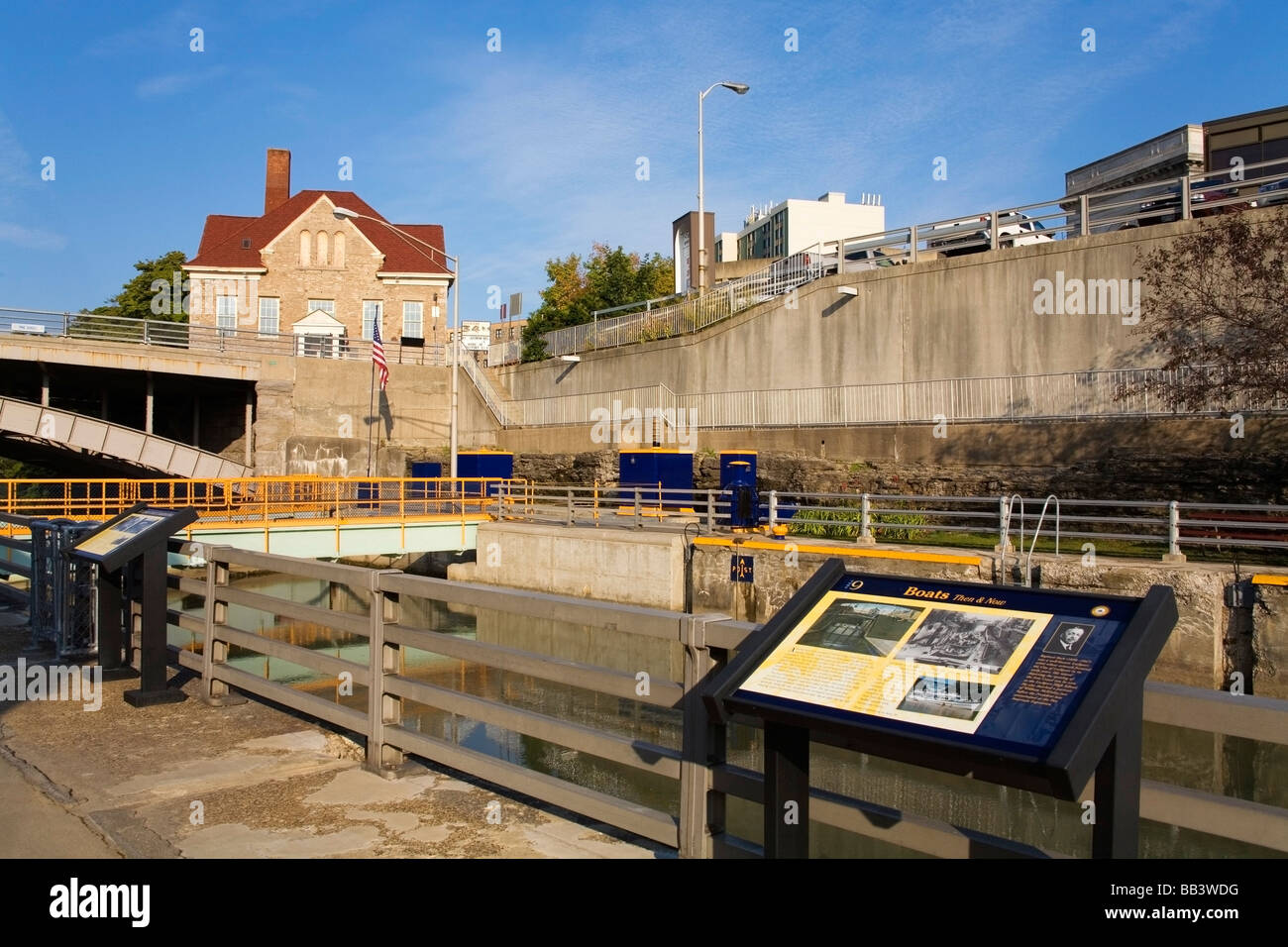Canal at lockport hi-res stock photography and images - Alamy