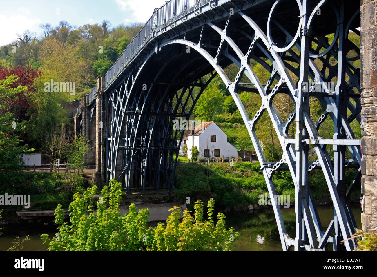 The Iron Bridge, Ironbridge, Shropshire, England Stock Photo - Alamy