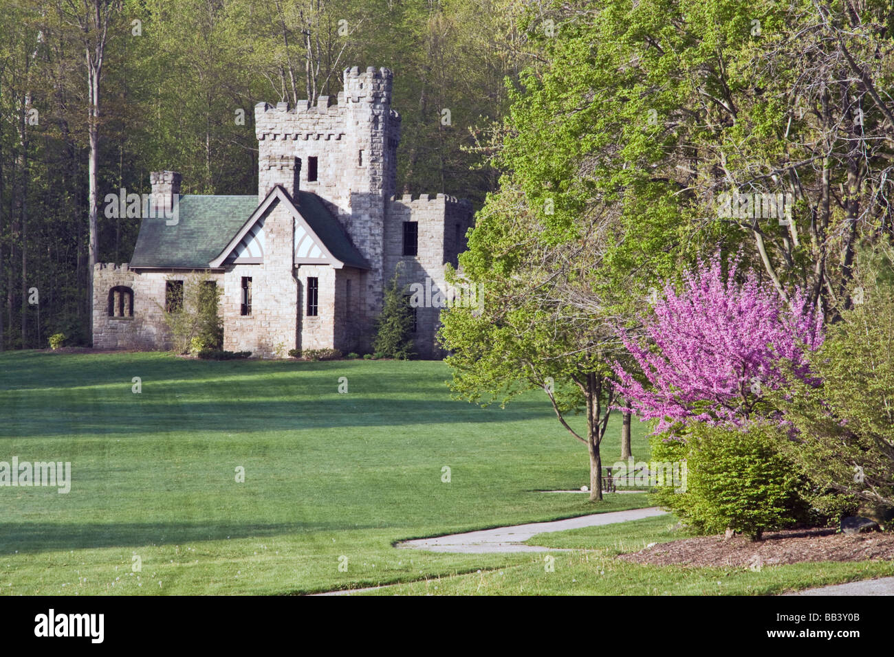 Squire at castle hi-res stock photography and images - Alamy