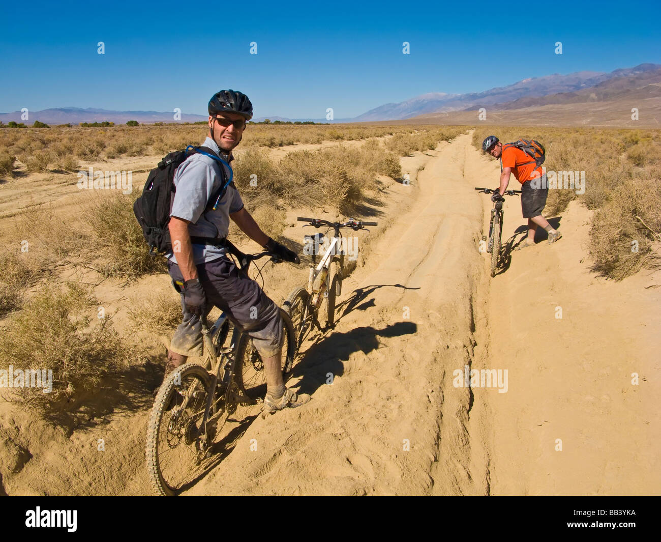 Bogged down hi-res stock photography and images - Alamy