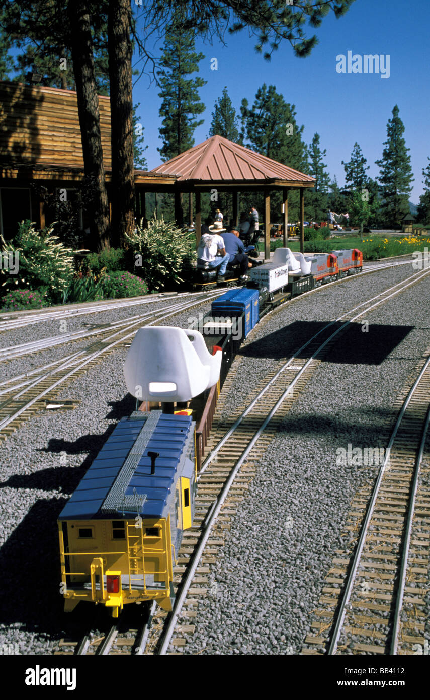 North America, USA, Oregon, Chiloquin. Train Mountain Railroad, World's ...