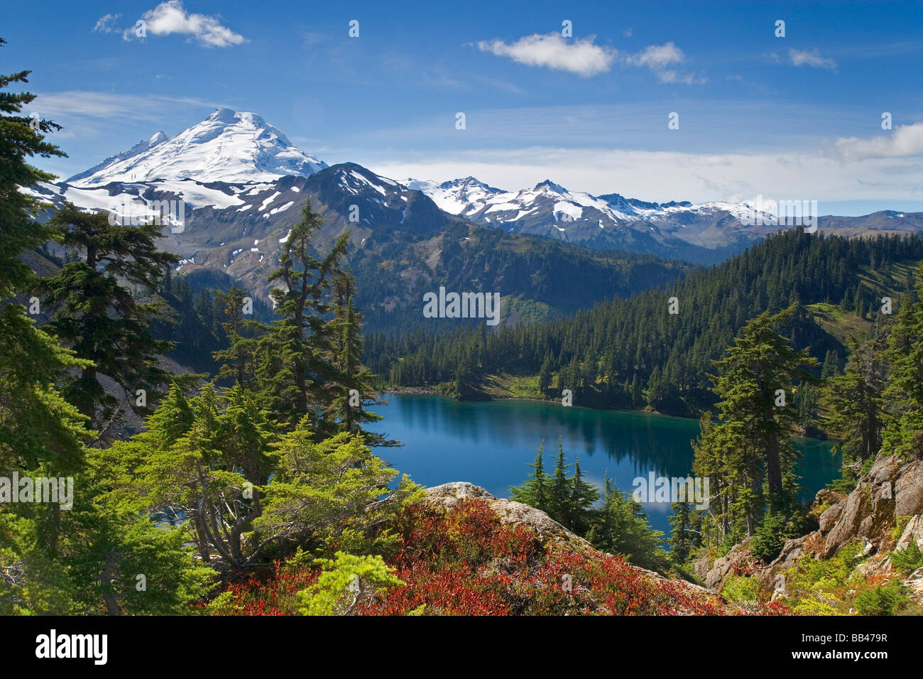 USA, Washington, Mount Baker Wilderness, Cascade Mountains. View of Iceberg Lake and Mount Baker ...