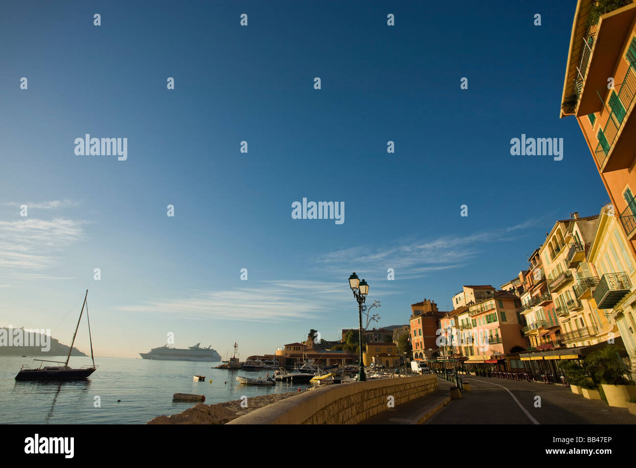 Villefranche sur mer promenade south france hi-res stock photography ...